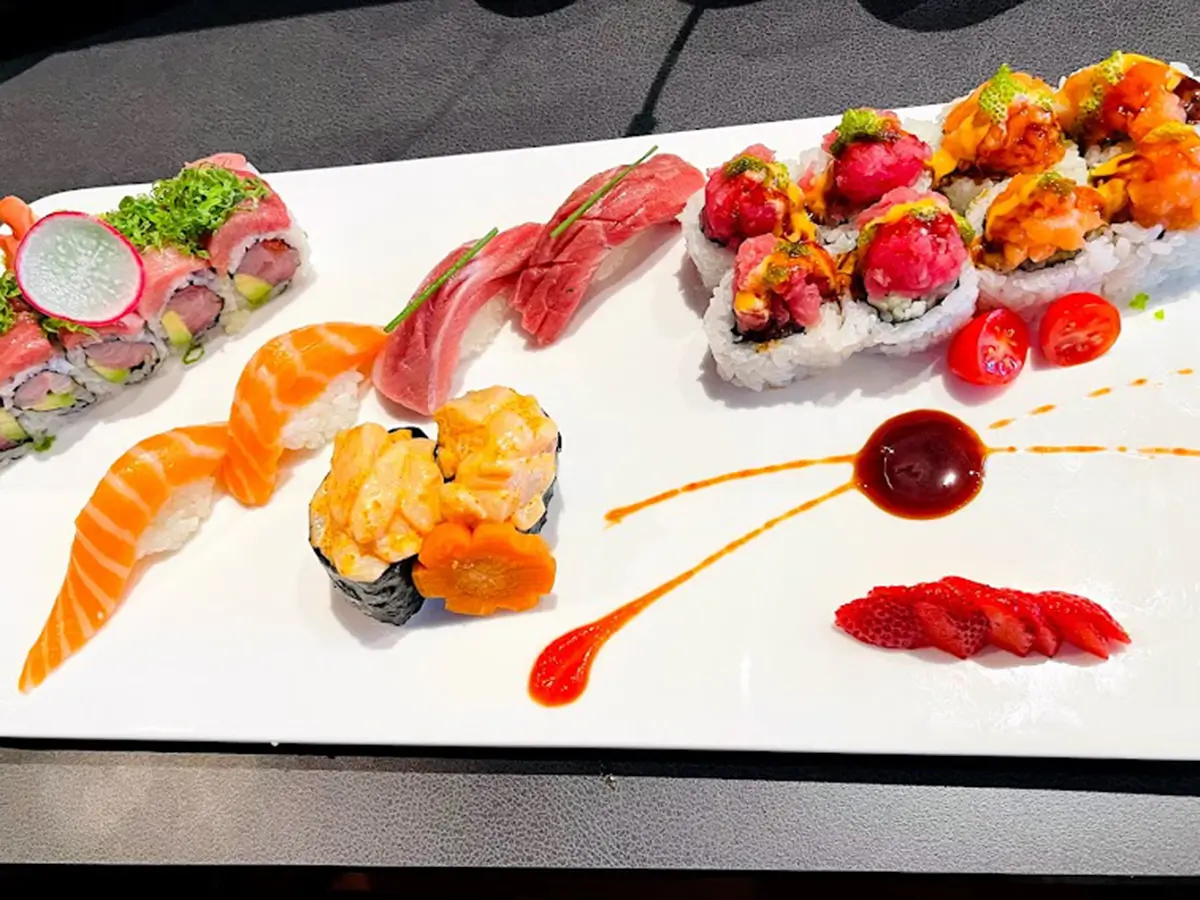 Momo Sushi & Asian Bistro | Online Order | Sugar Land | TX